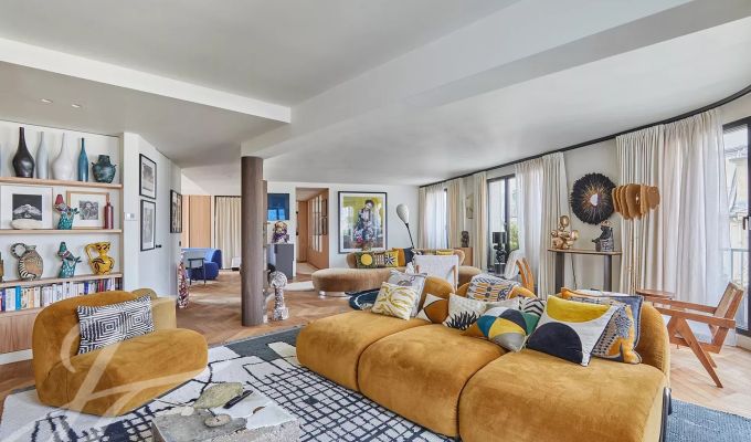 Sale flat, apartment Paris, France