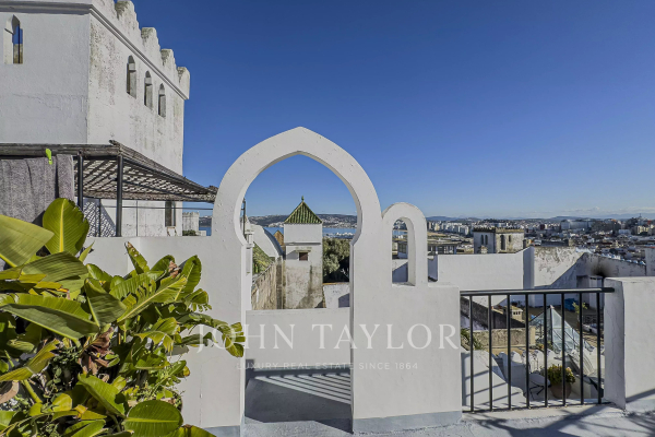 Ad Sale Riad Tanger (90000), 7 Rooms ref:V0269MK